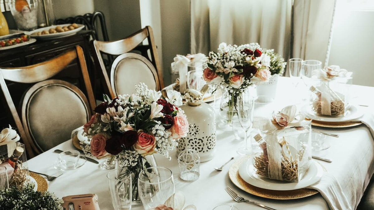 10 Creative Table Settings for Different Occasions | eFavormart