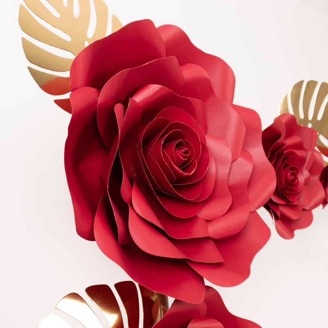 Red Rose Paper Flowers & Gold Leaves | eFavormart