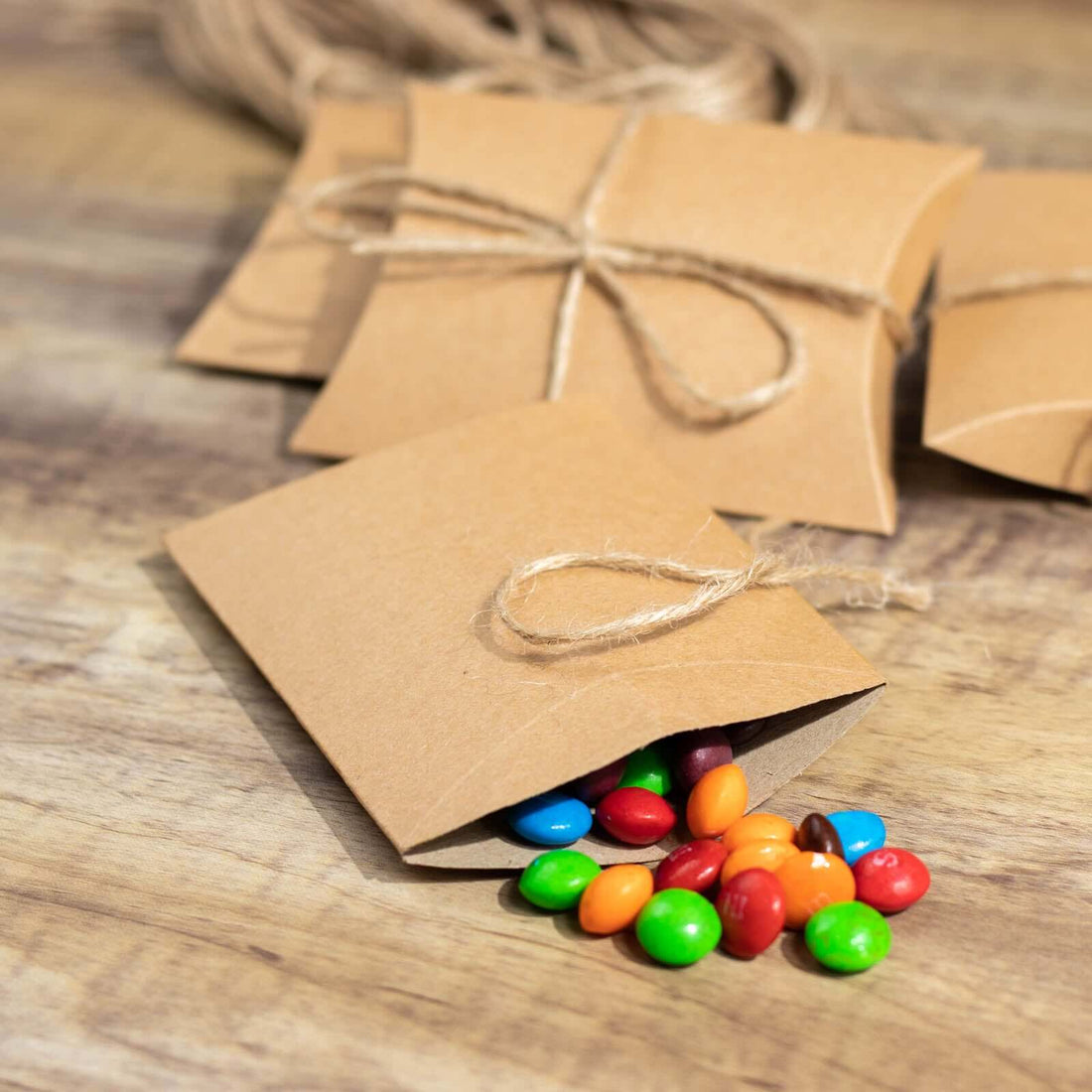 50 Pack Natural Brown Rustic Gift Boxes | eFavormart