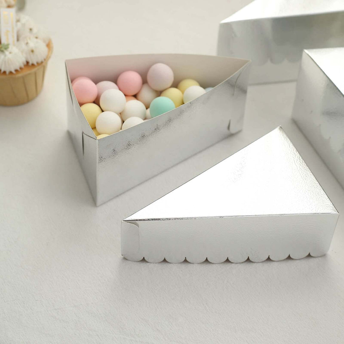 Paper Triangle Cake Slice Boxes 5"x3" Silver | eFavormart