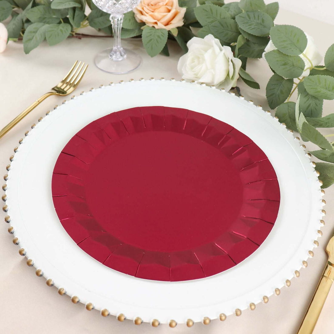 Paper Round Geometric Dinner Plates 9" Burgundy | eFavormart