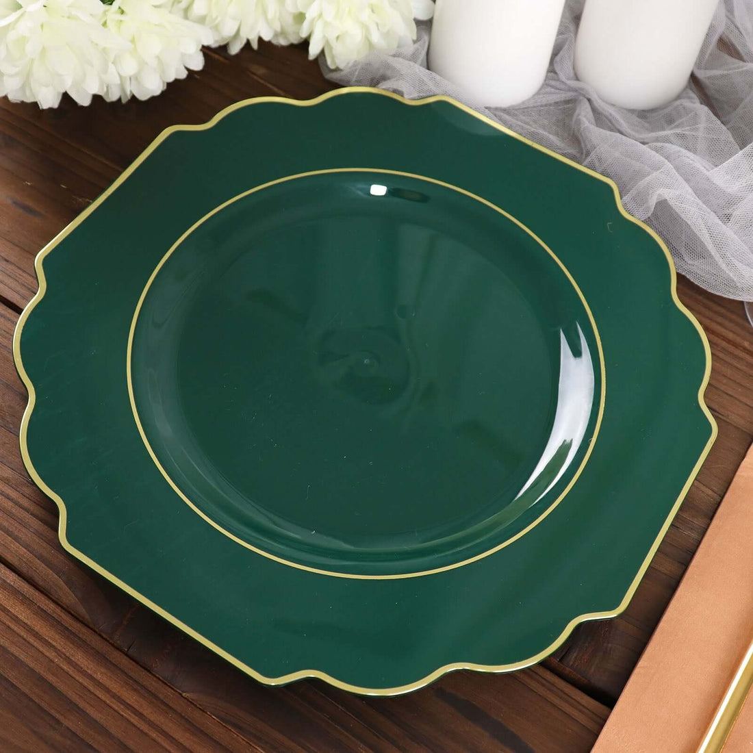 10-Pack 11" Emerald Green Dinner Plates | eFavormart