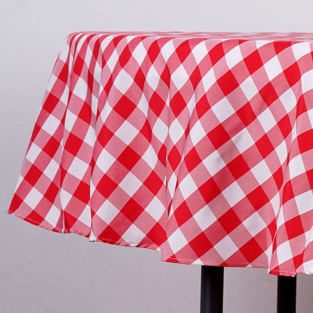 Checkered Round Tablecloth 70" White/Red | eFavormart