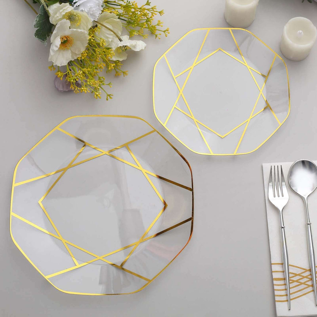 Plastic Octagon Dinner Plates 10" Clear/Gold | eFavormart