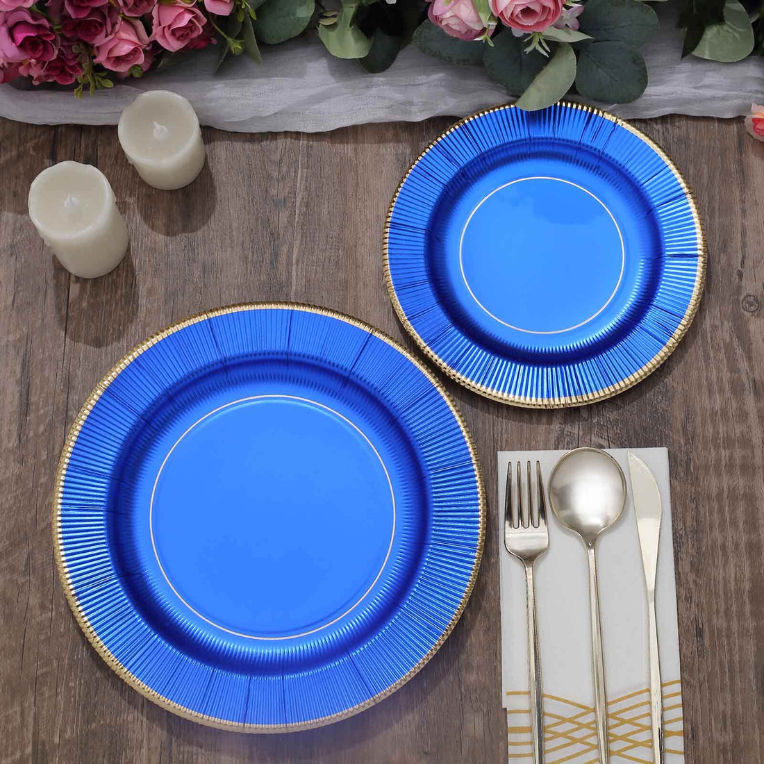 25pk 10" Paper Round Plates Gold Rim Royal Blue | eFavormart
