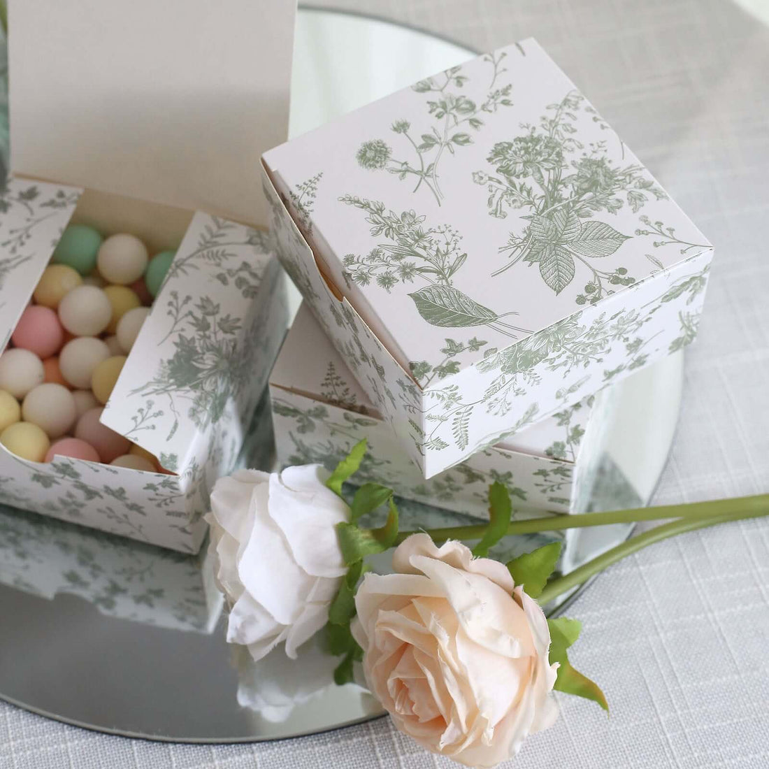 25 Pack White Sage Green Paper Gift Boxesi | eFavormart