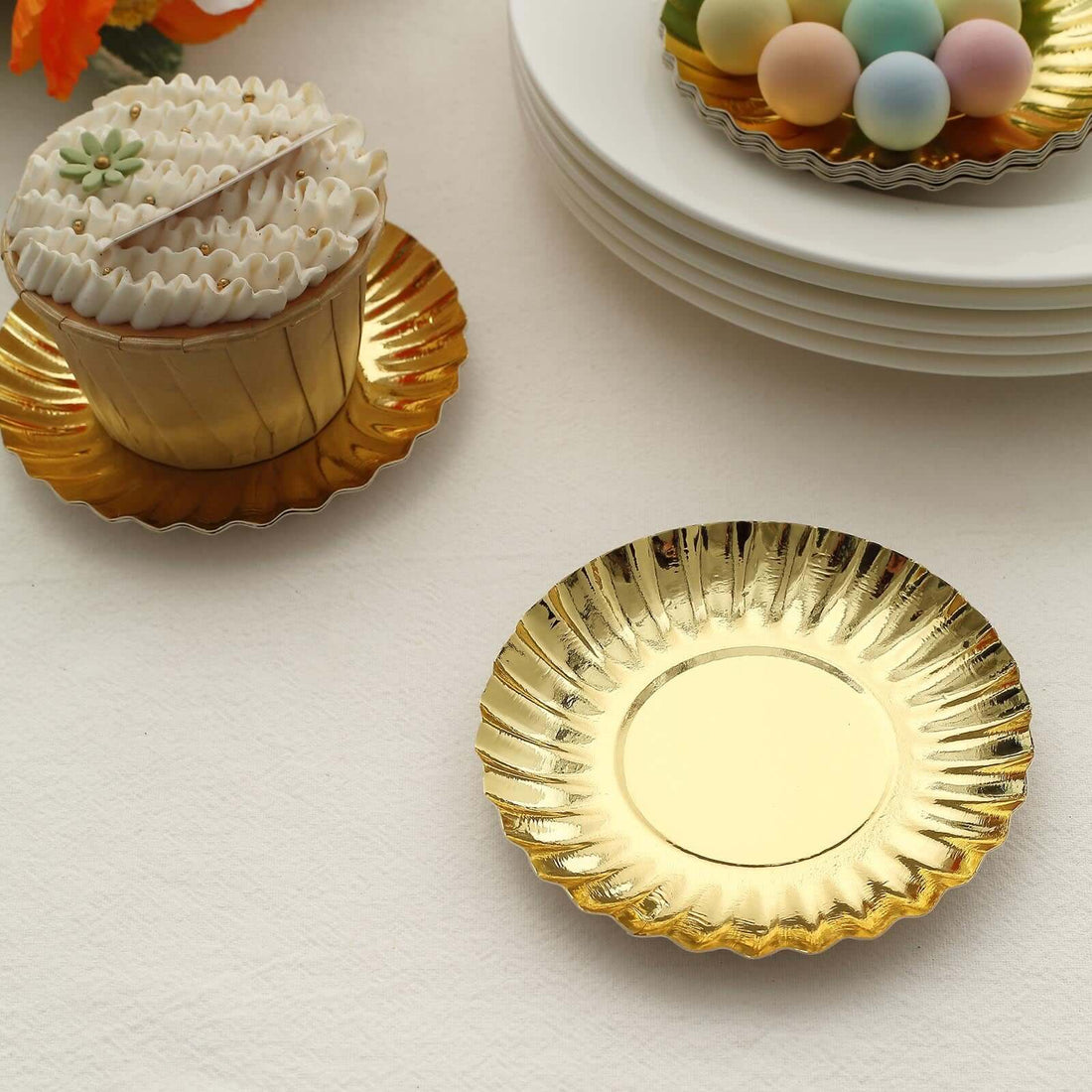 Mini Paper Dessert Plates 3.5" Metallic Gold Scalloped | eFavormart