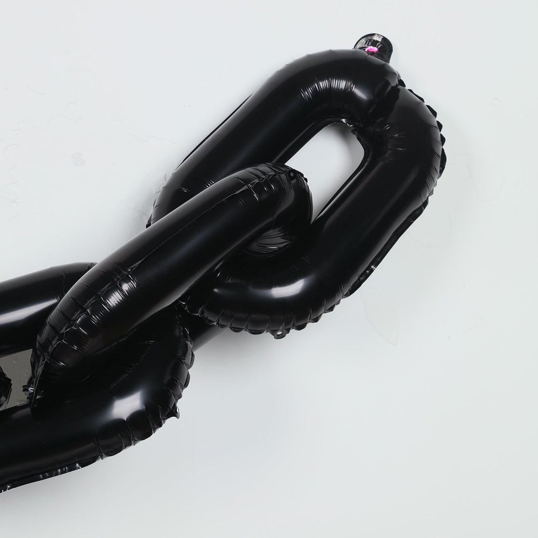 30-Pack Black Chain Link Foil Balloon Garland | eFavormart