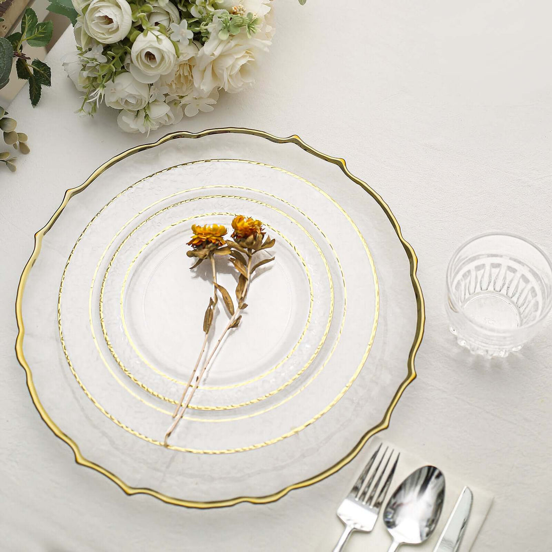 Plastic Round Hammered Dinner Plates 7.5" Clear/Gold | eFavormart