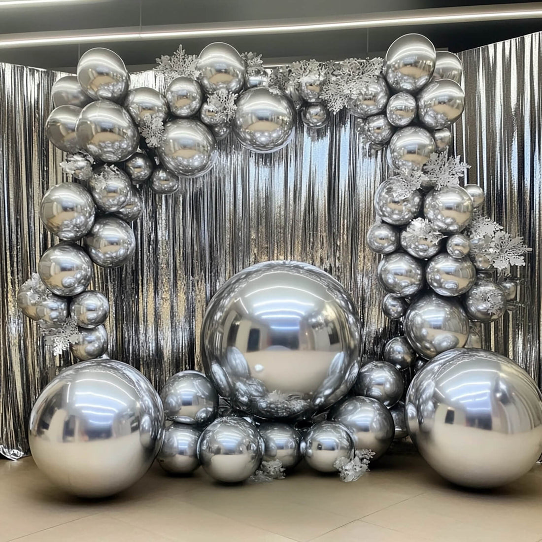 32" Silver 4D Orbz Mylar Foil Balloons 4-Pack | eFavormart