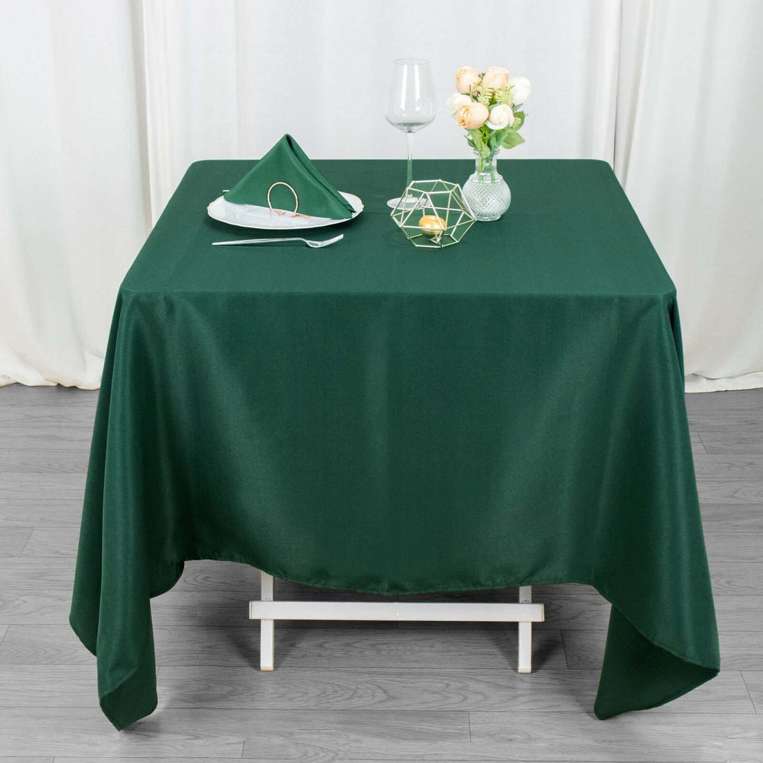 Premium Polyester Tablecloth 70"x70" Emerald Green | eFavormart