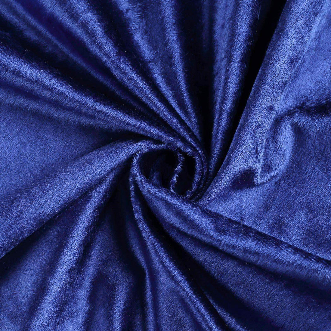 Velvet Tablecloth 90"x132" Royal Blue | eFavormart