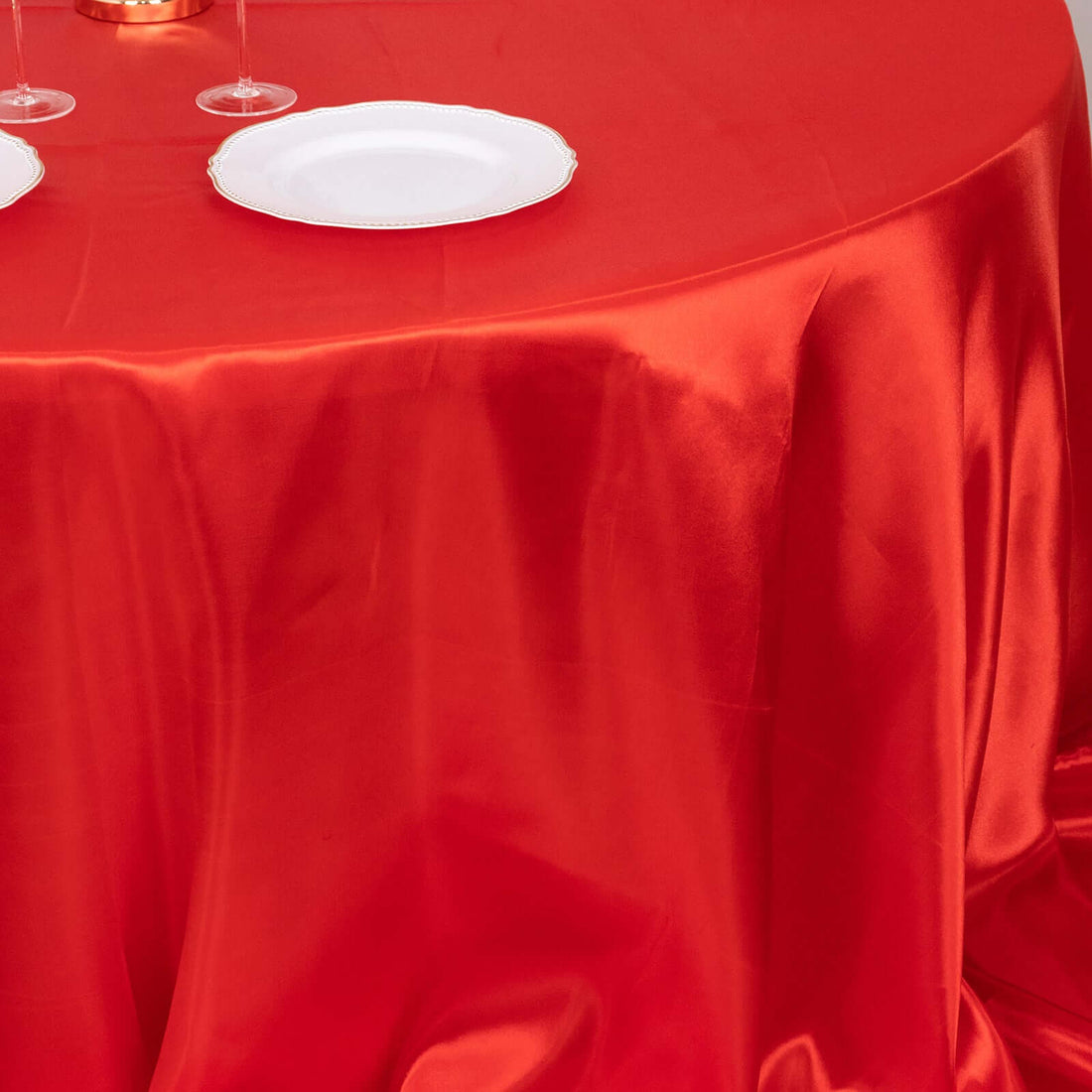 Satin Round Tablecloth 132" Red | eFavormart