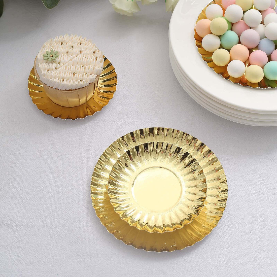 Metallic Gold Paper Round Dessert Plates 5" Scalloped | eFavormart
