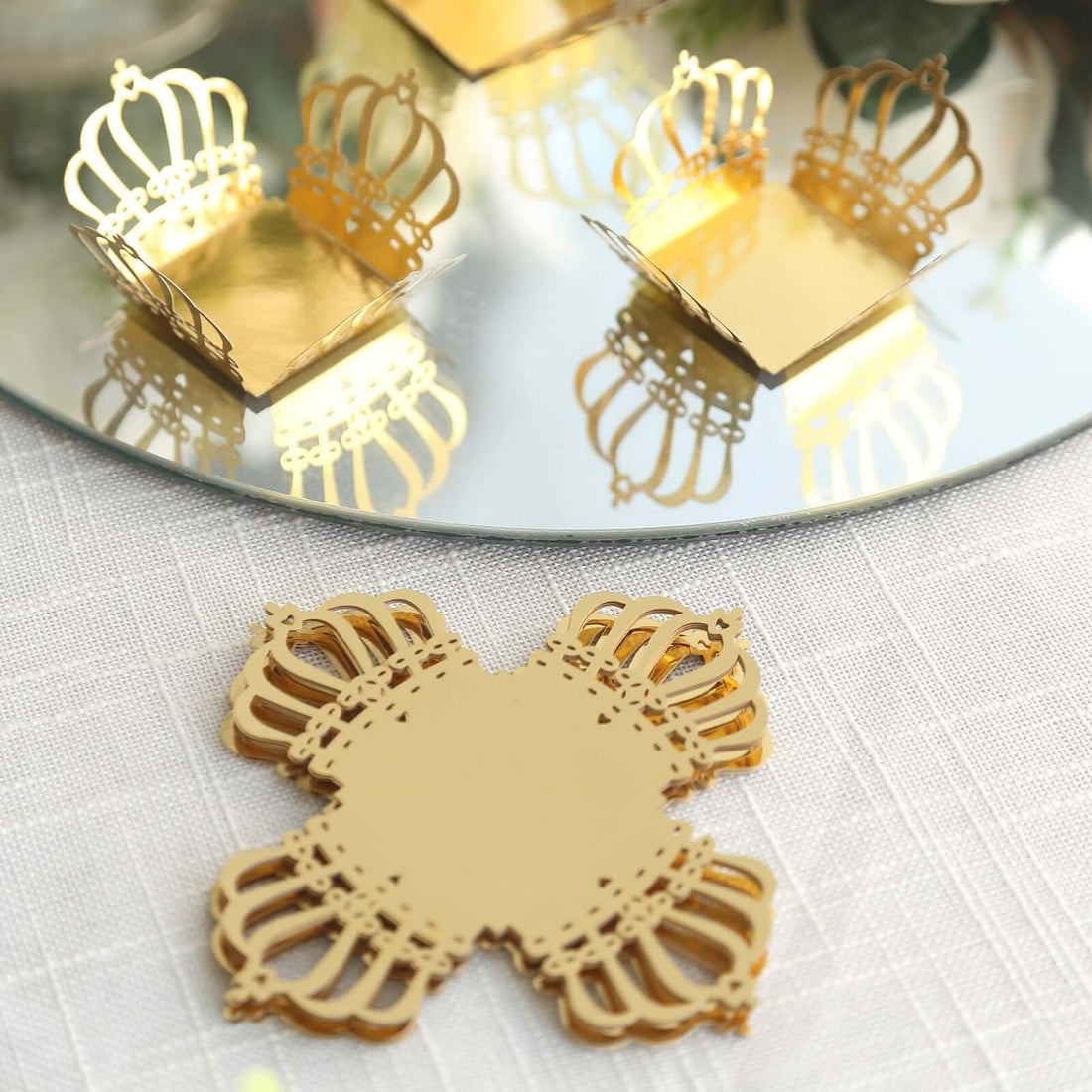 Paper Square Cup Liners Crown Metallic Gold 4" | eFavormart