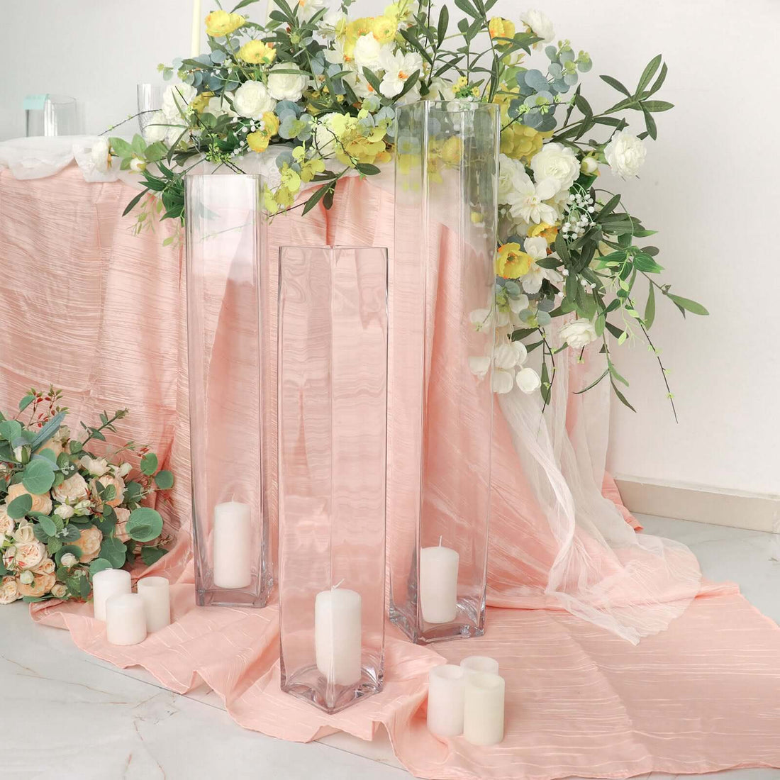 Square Glass Vases Clear 24" | eFavormart