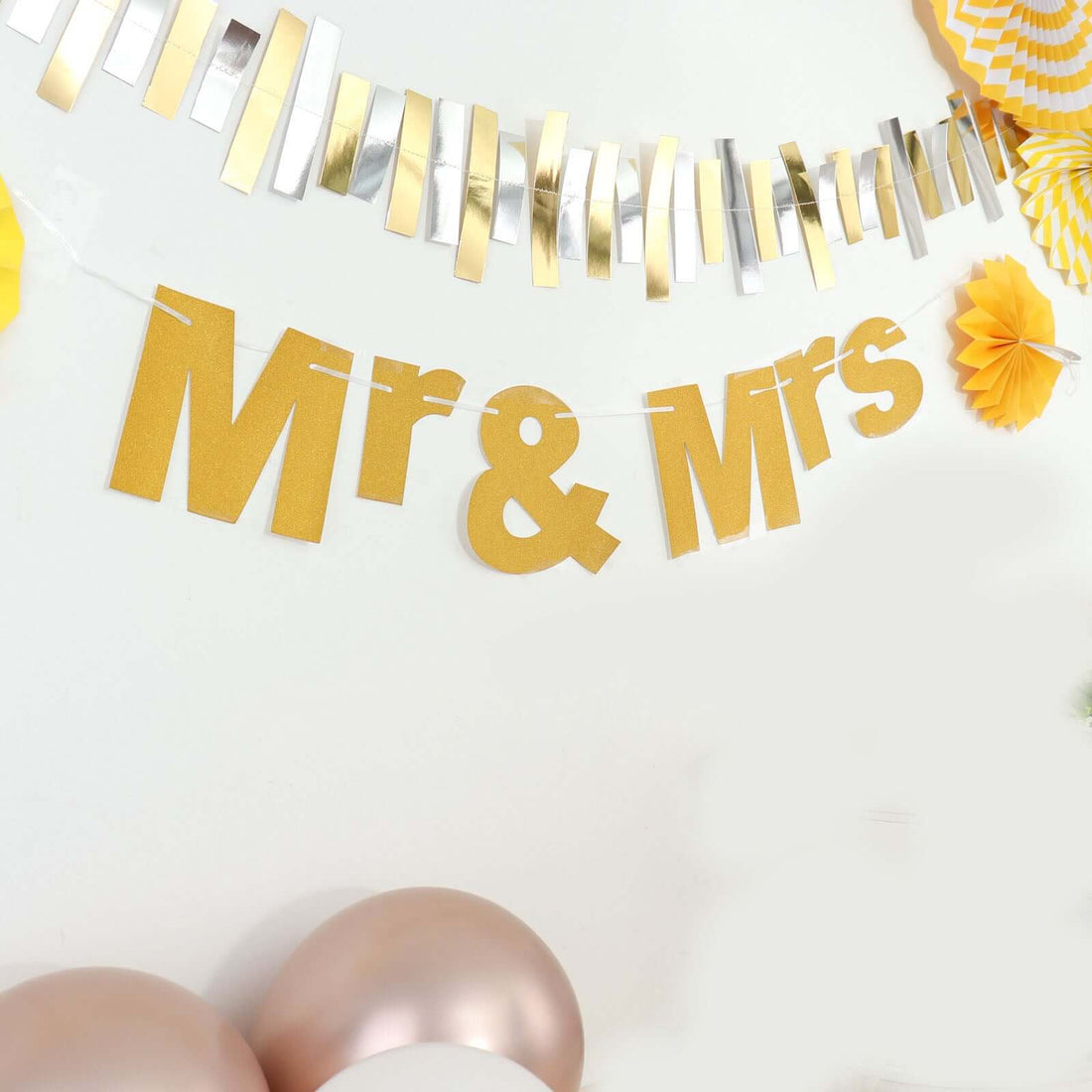 Mr & Mrs Paper Hanging Banner, Party Garland Banner | eFavormart