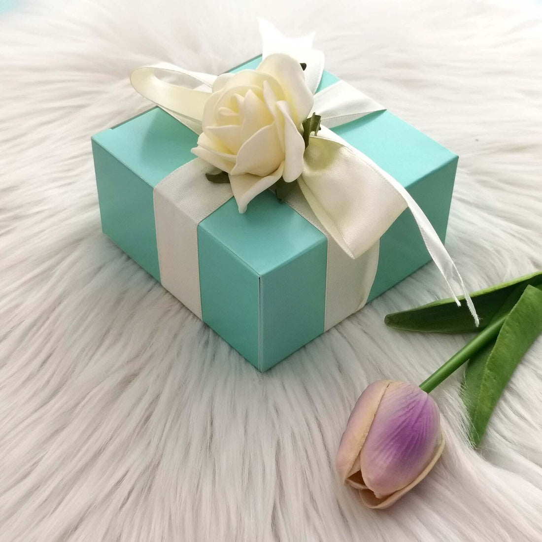 100-Pack Turquoise 4x4x2 Cake Boxes | eFavormart