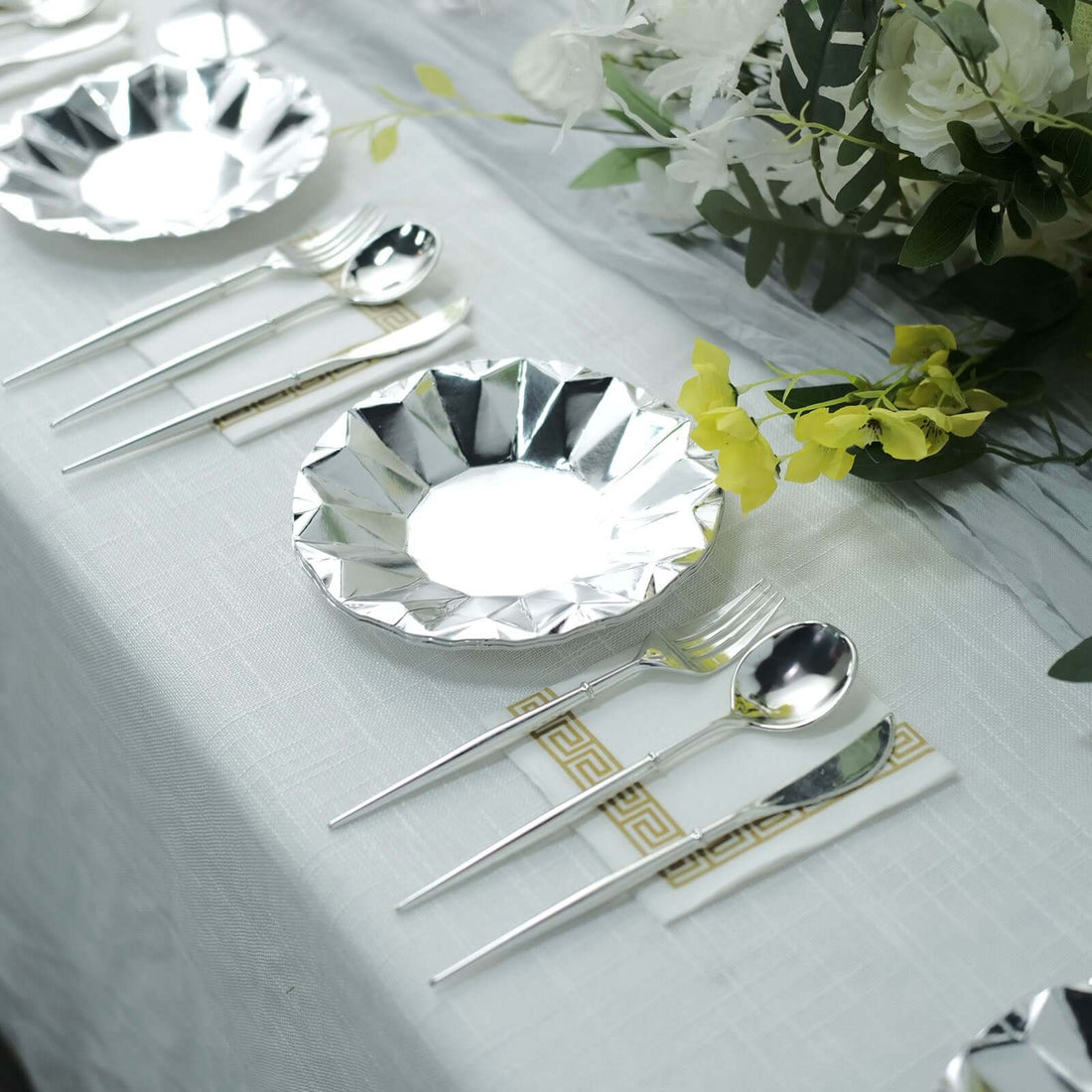 Paper Geometric Dessert Plates 7" Metallic Silver | eFavormart