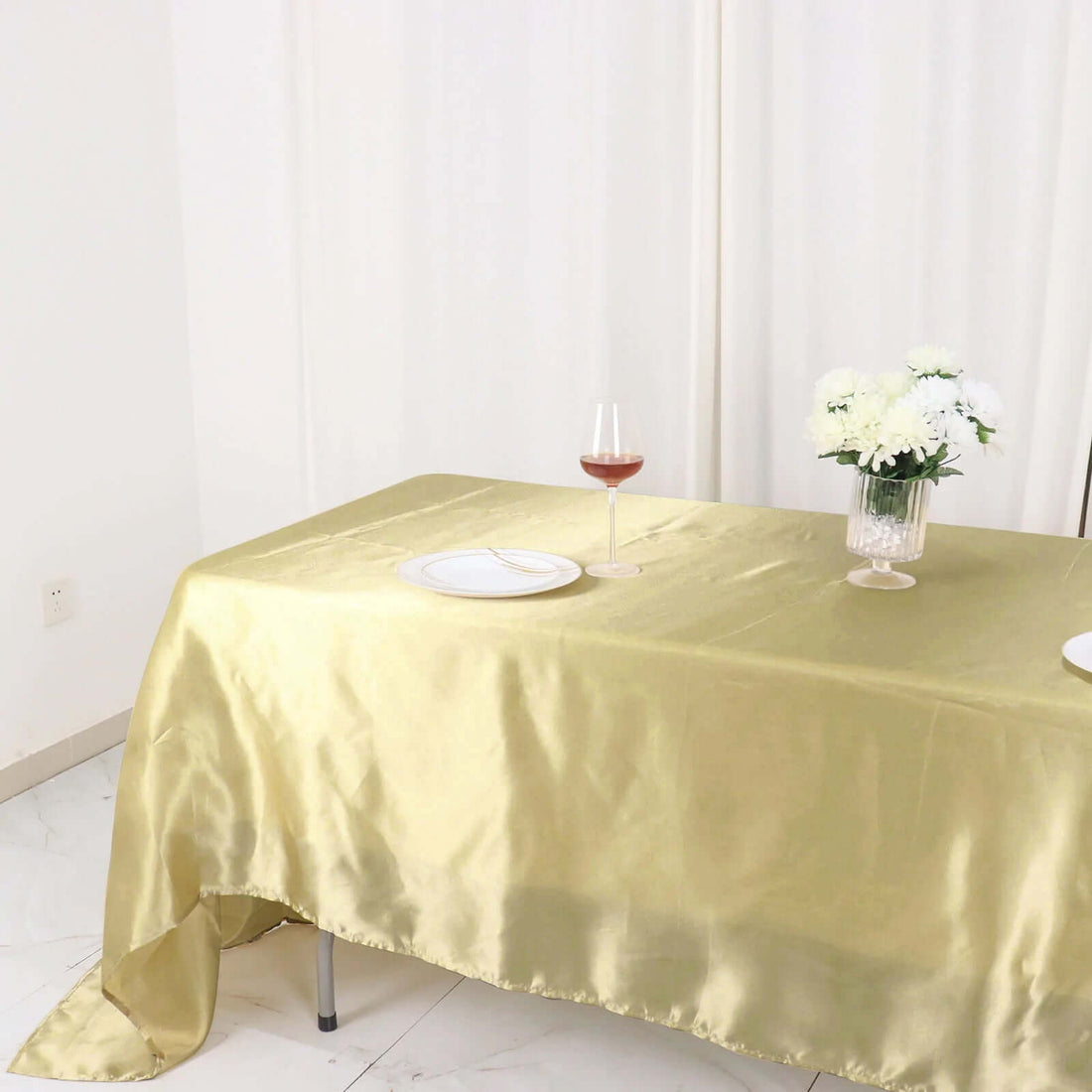 Satin Tablecloth 60"x126" Champagne | eFavormart
