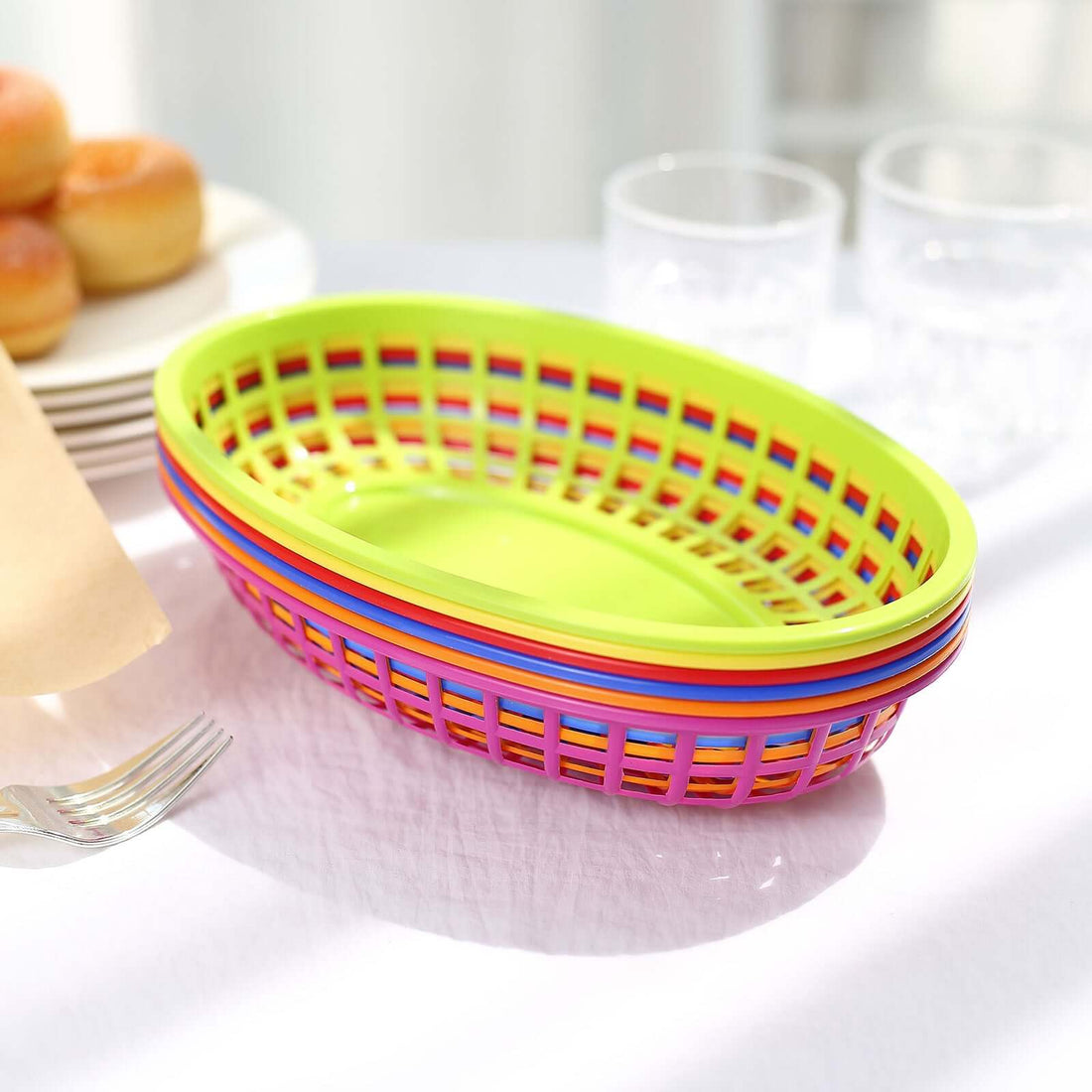 Plastic Food Baskets with 50 Wax Paper Liners | eFavormart